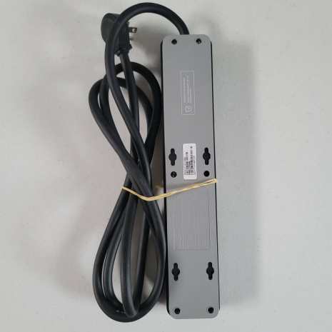 PE66 APC Multitoma-Supresor de Picos Outlet 6 Donde comprar Apc Colombia en Tienda Maitek tu ...